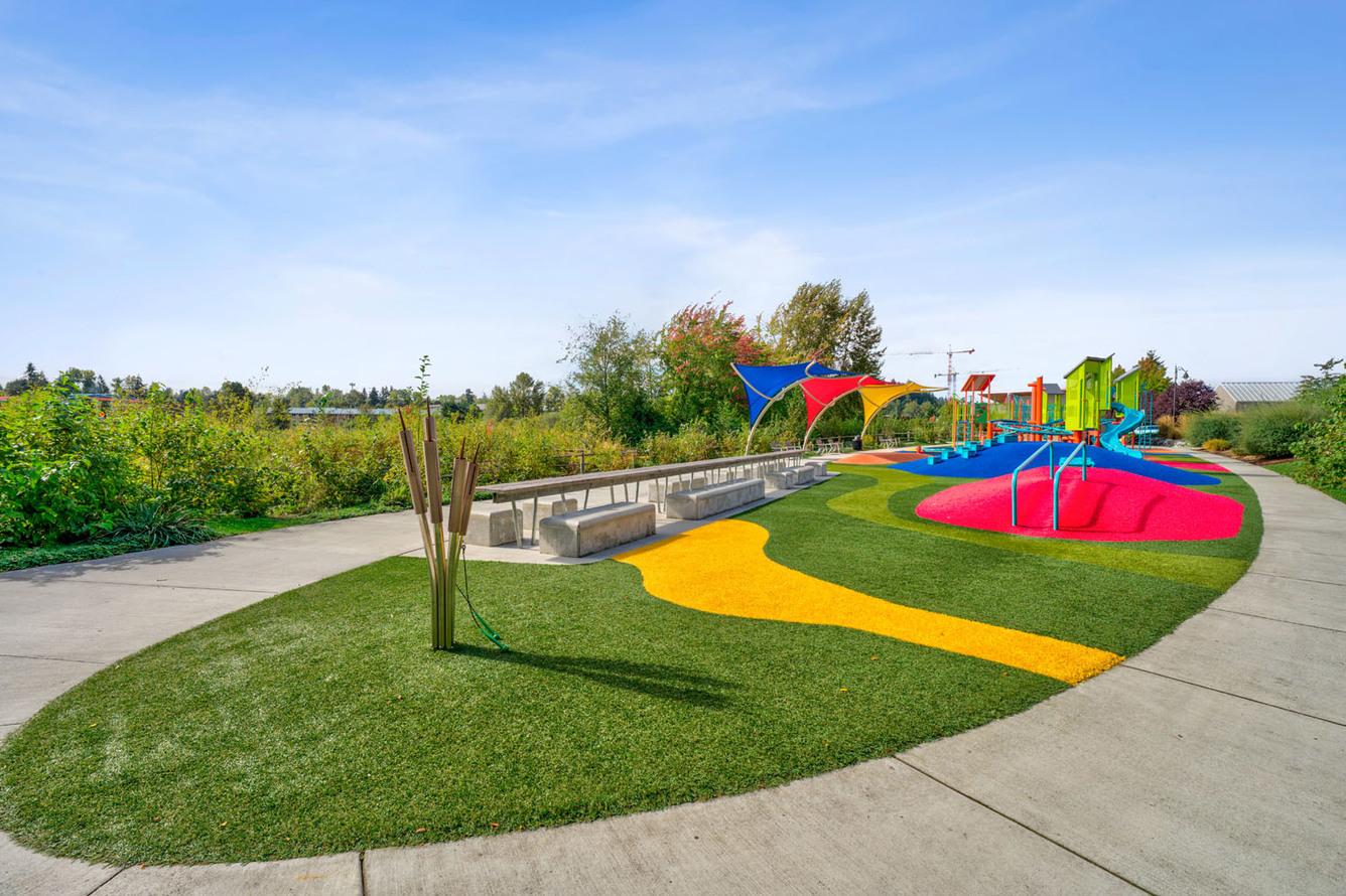 Apartments in Kirkland, WA| The Brynn Apartments | Home