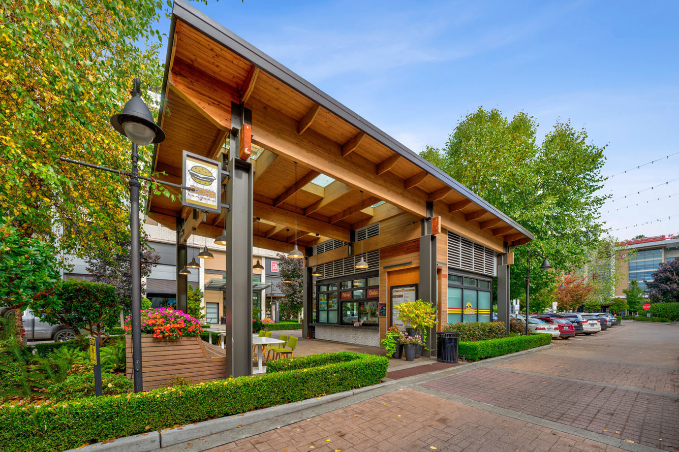 Apartments in Kirkland, WA| The Brynn Apartments | Home